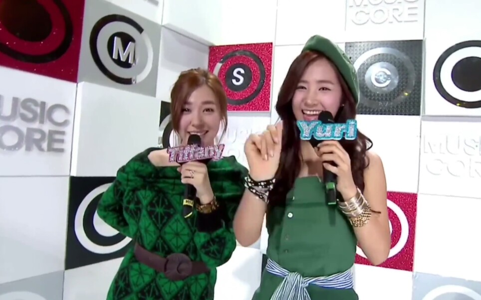 f(x) La Cha Ta 舞台_哔哩哔哩_bilibili