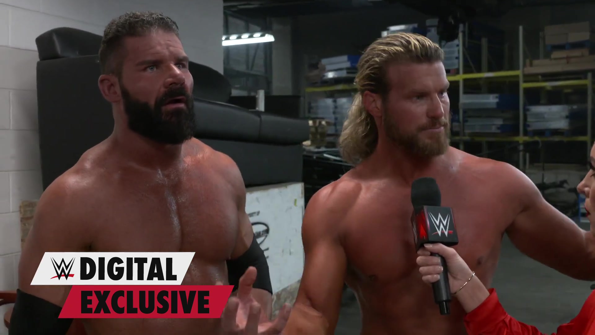 多尔夫·齐格勒（Dolph Ziggler）希望在与托马索·夏帕（Tommaso Ciampa）的比赛中做出正确的选择：原始独家，2022年2 ...