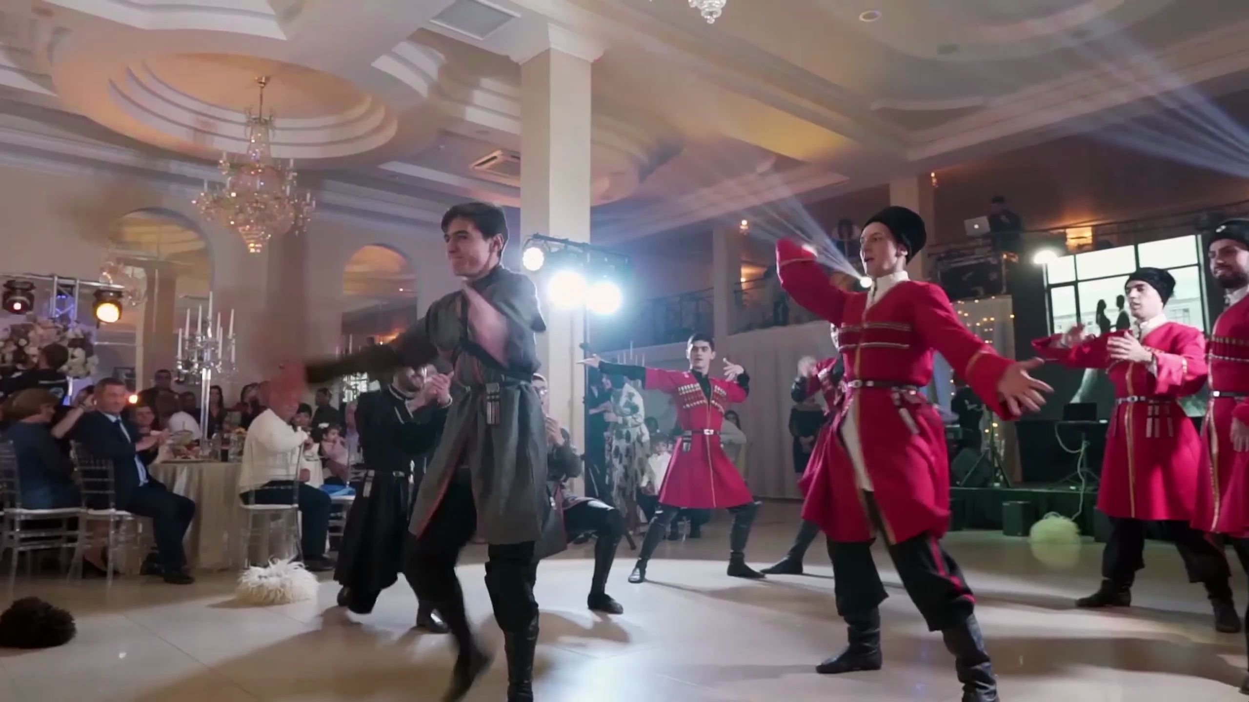 【AI BMO】スマイリーを探して (原唱: Serani Poji)-本尼火-音-哔哩哔哩视频