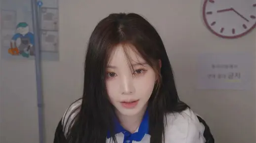 Yoon ying Cleaning up and acrylic licking RP_哔哩哔哩_bilibili