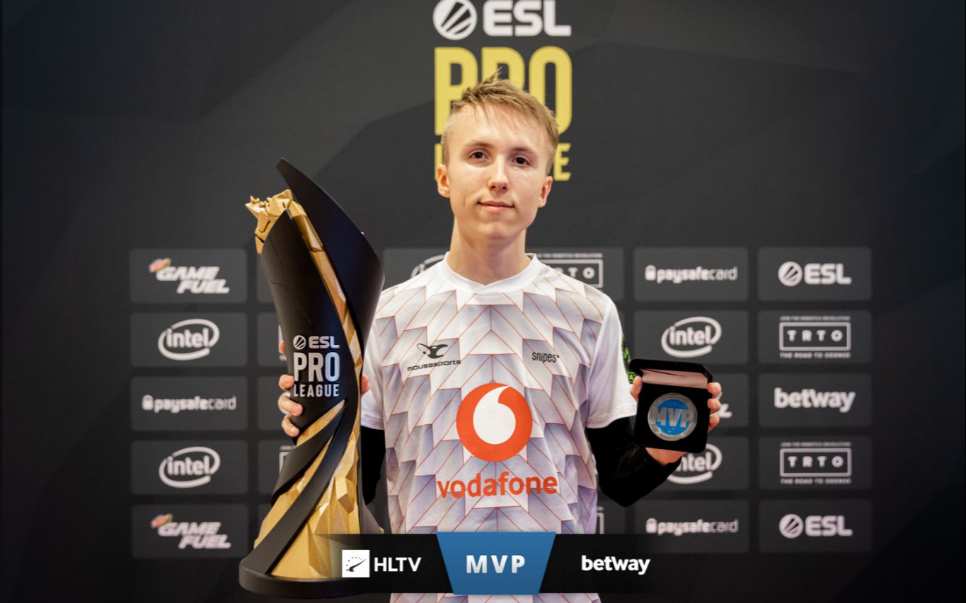csgo职业哥库存饰品大盘点#ropz篇_哔哩哔哩_bilibili