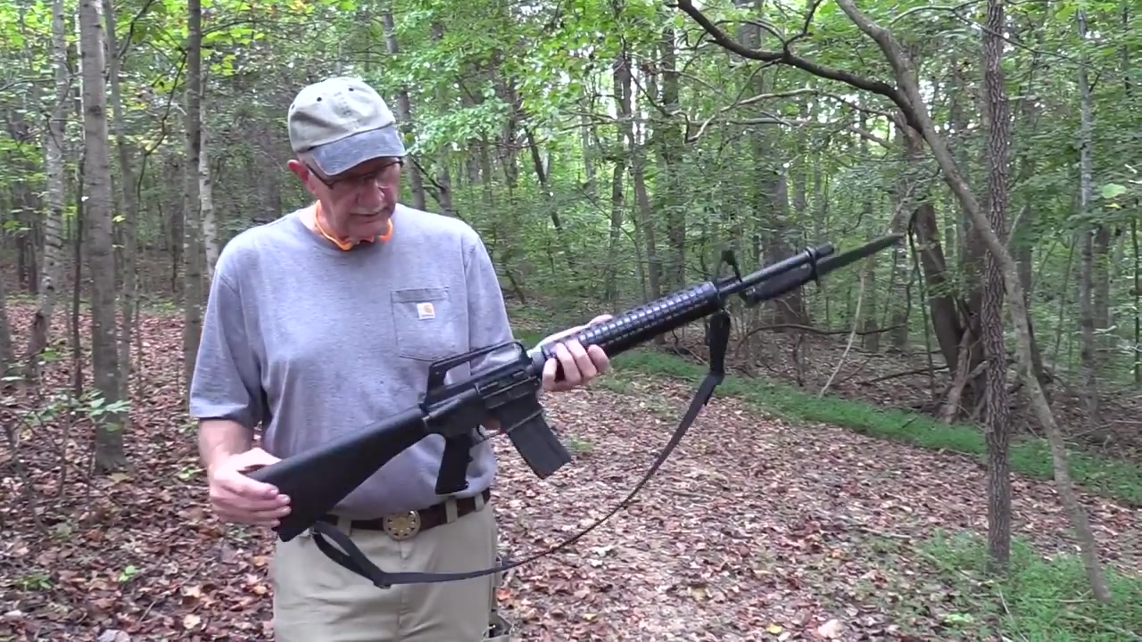 【hickok45】跟着老爷子拿着AR 15 A-2去林子里转转吧_哔哩哔哩_bilibili