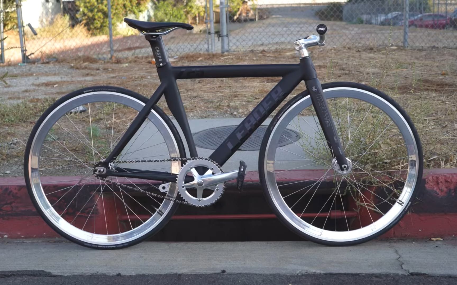 Fixed gear|死飞鉴赏---Leader 725_哔哩哔哩_bilibili