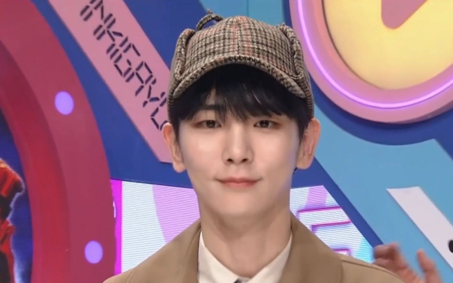 SHINee KEY采访 人歌220904_哔哩哔哩_bilibili