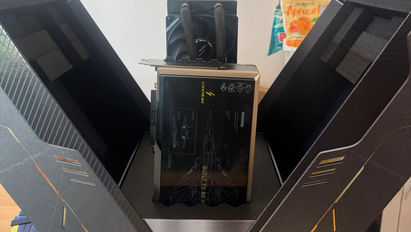 5090闪电首发，简单跑个分烤个机_哔哩哔哩_bilibili