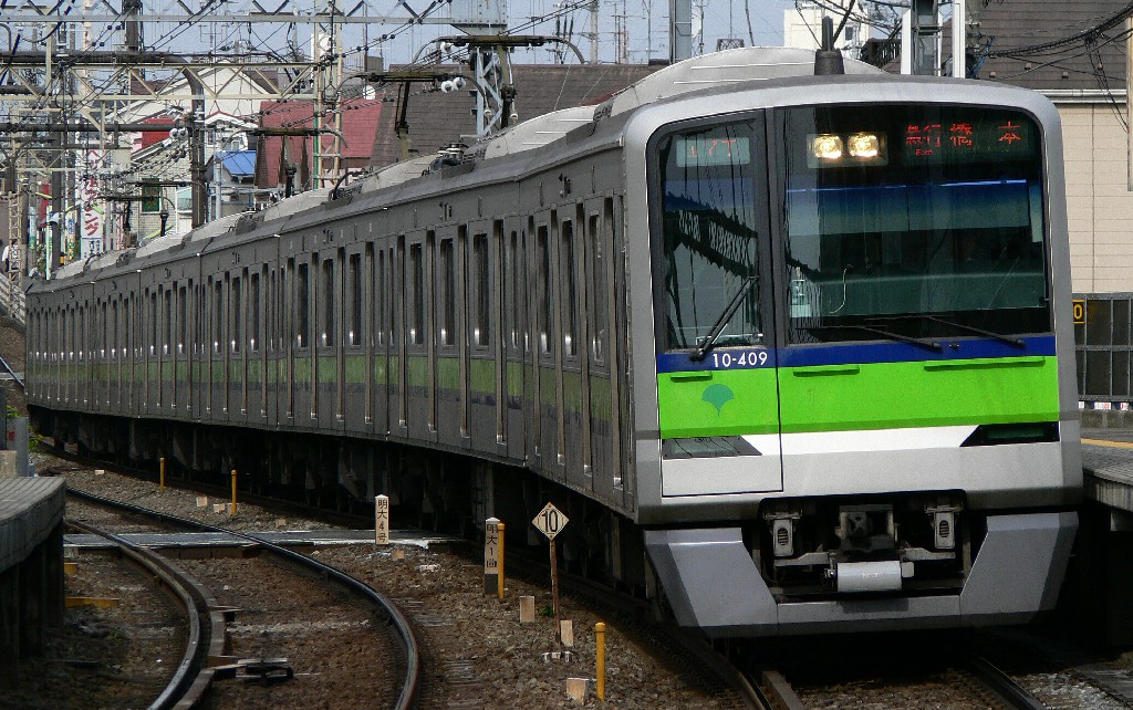 【前方展望POV】（转载） 都营地下铁新宿线（东京地铁10号线）新宿→本八幡 全程展望_哔哩哔哩 (゜-゜)つロ 干杯~-bilibili