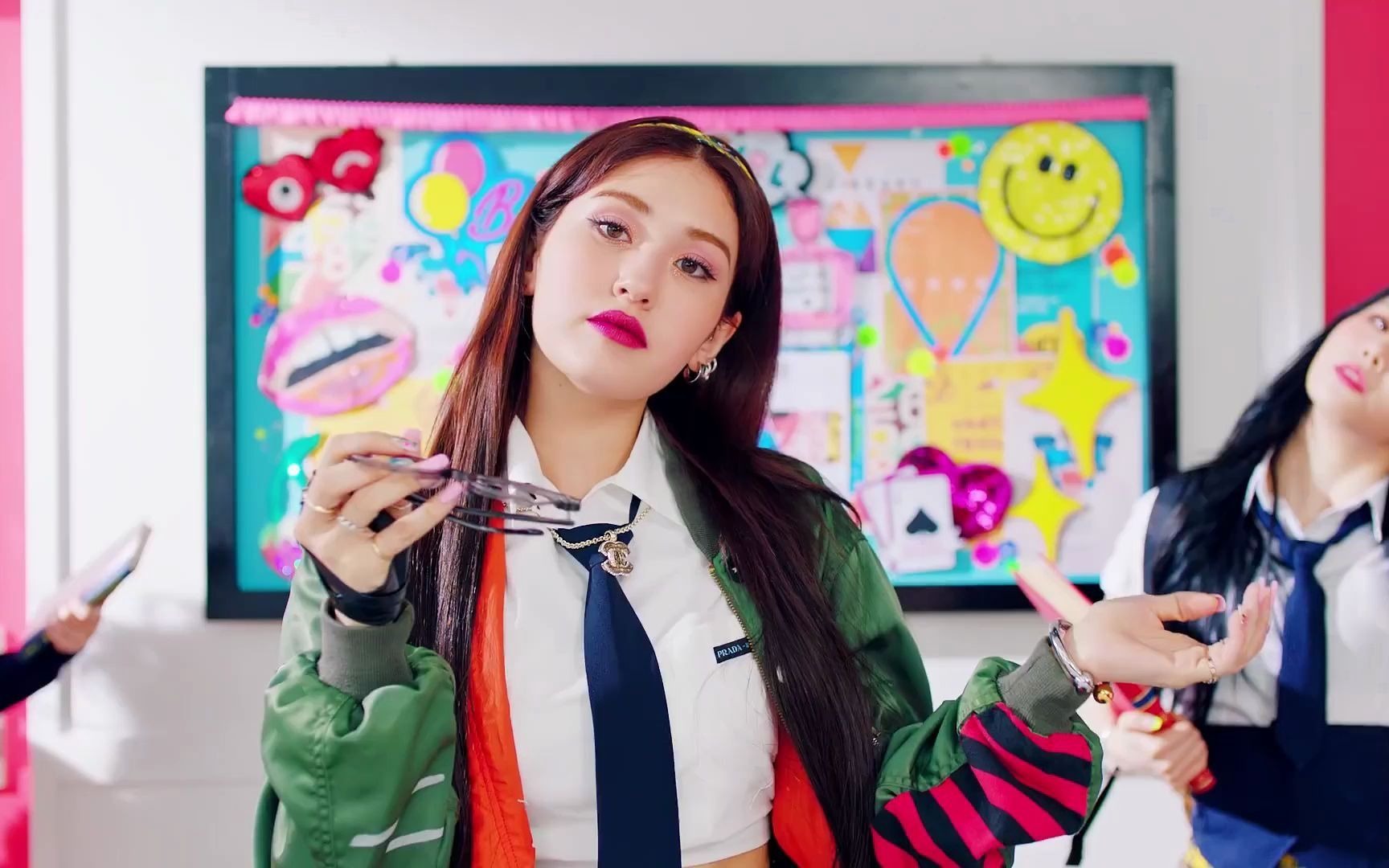 SOMI，我就想知道她唱第一段换气了吗？_哔哩哔哩_bilibili