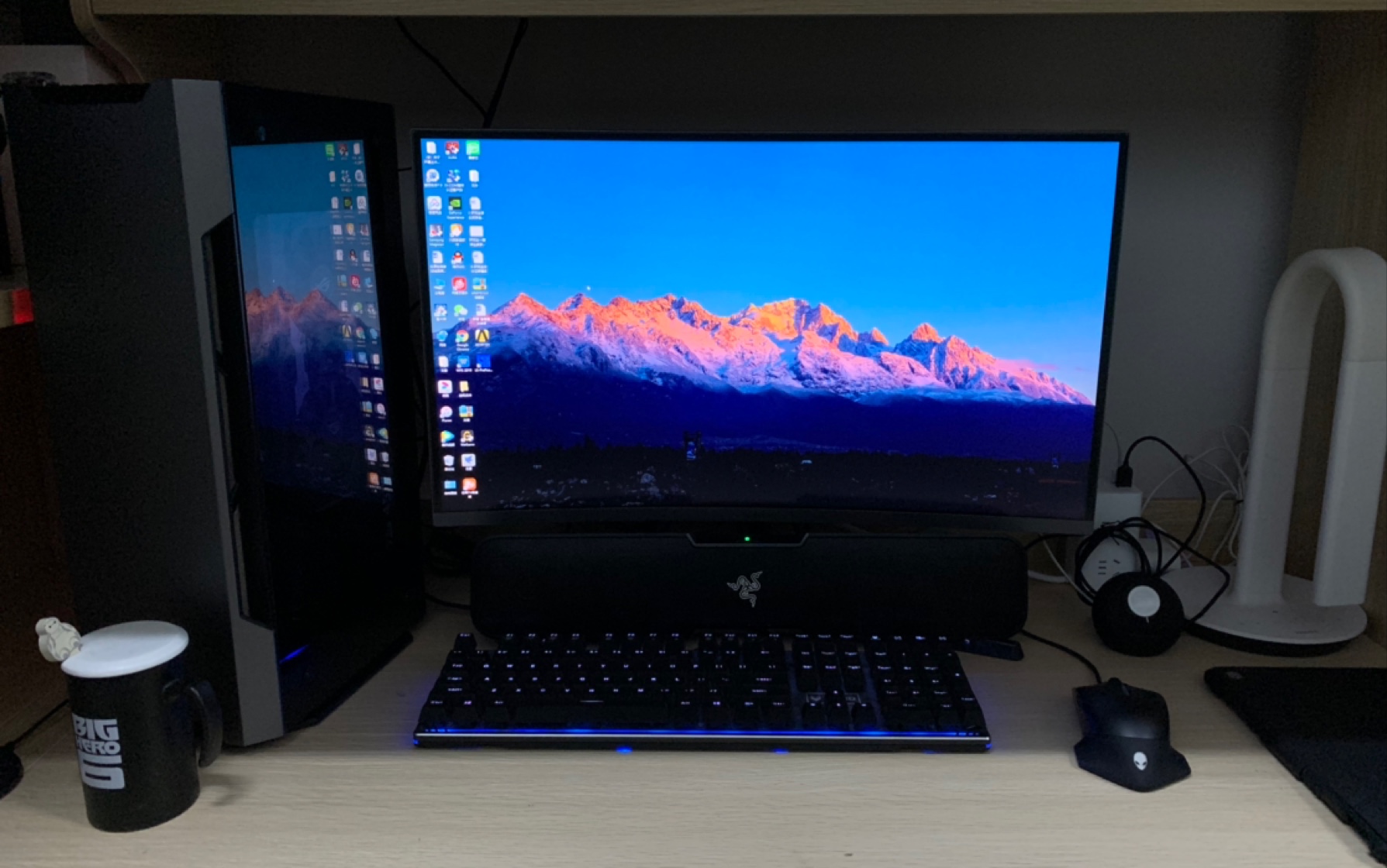 外星人Alienware 610M无线鼠标开箱！_哔哩哔哩_bilibili