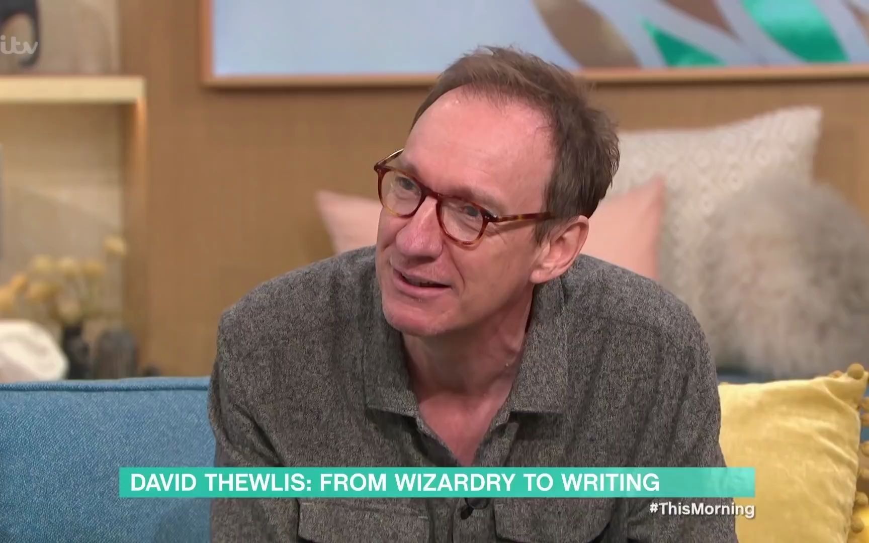 David Thewlis新书Shooting Martha宣传（开头有提到一点HP）_哔哩哔哩_bilibili