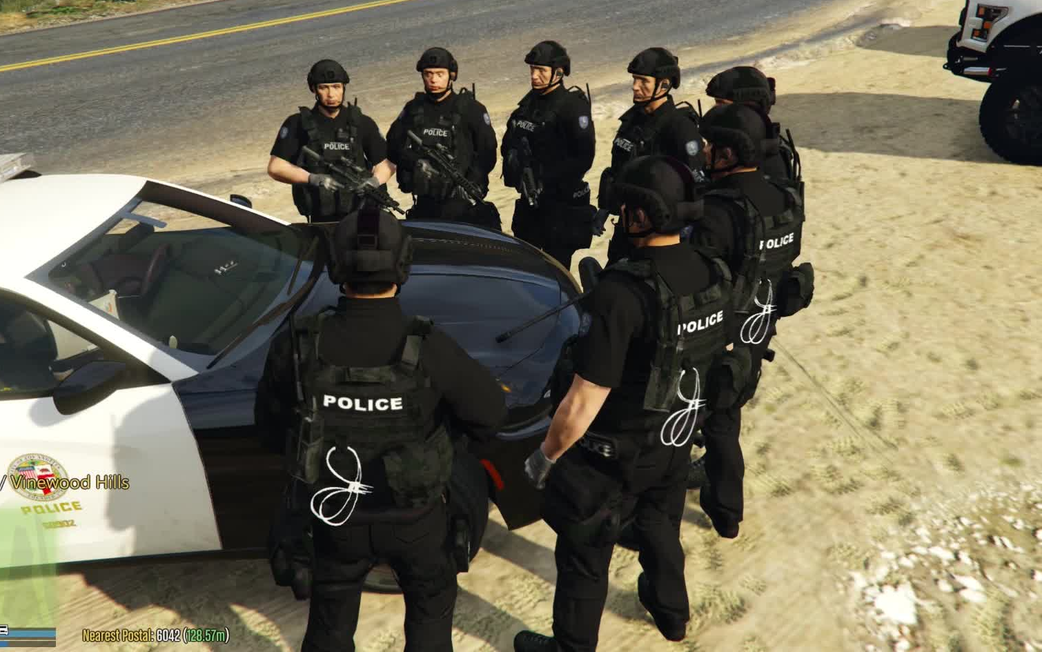 [Fivem]SWAT肃清公寓！！！_哔哩哔哩_bilibili