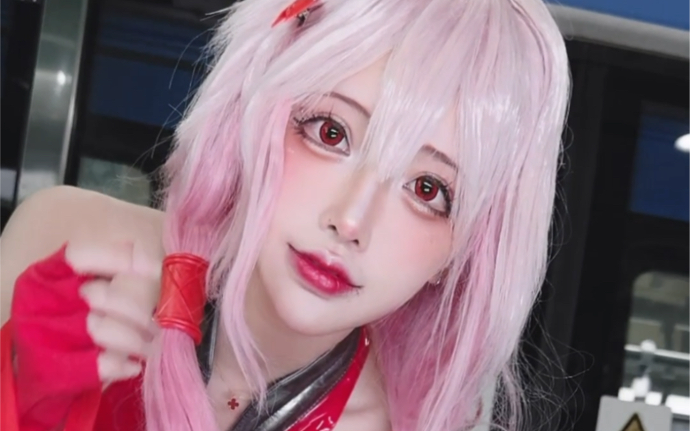 大家看看我cos得像吗？-Kyuu久久-Kyuu久久-哔哩哔哩视频