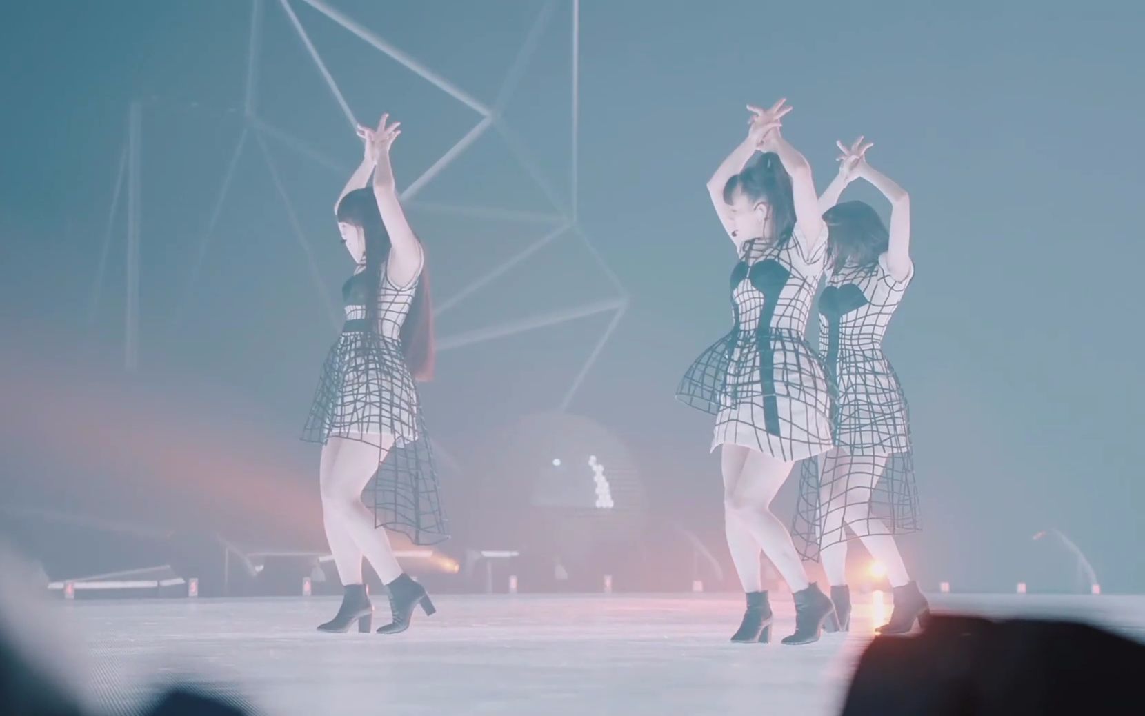 Perfume-【無限未来】 Perfume live 2021「polygon wave]_哔哩哔哩_bilibili
