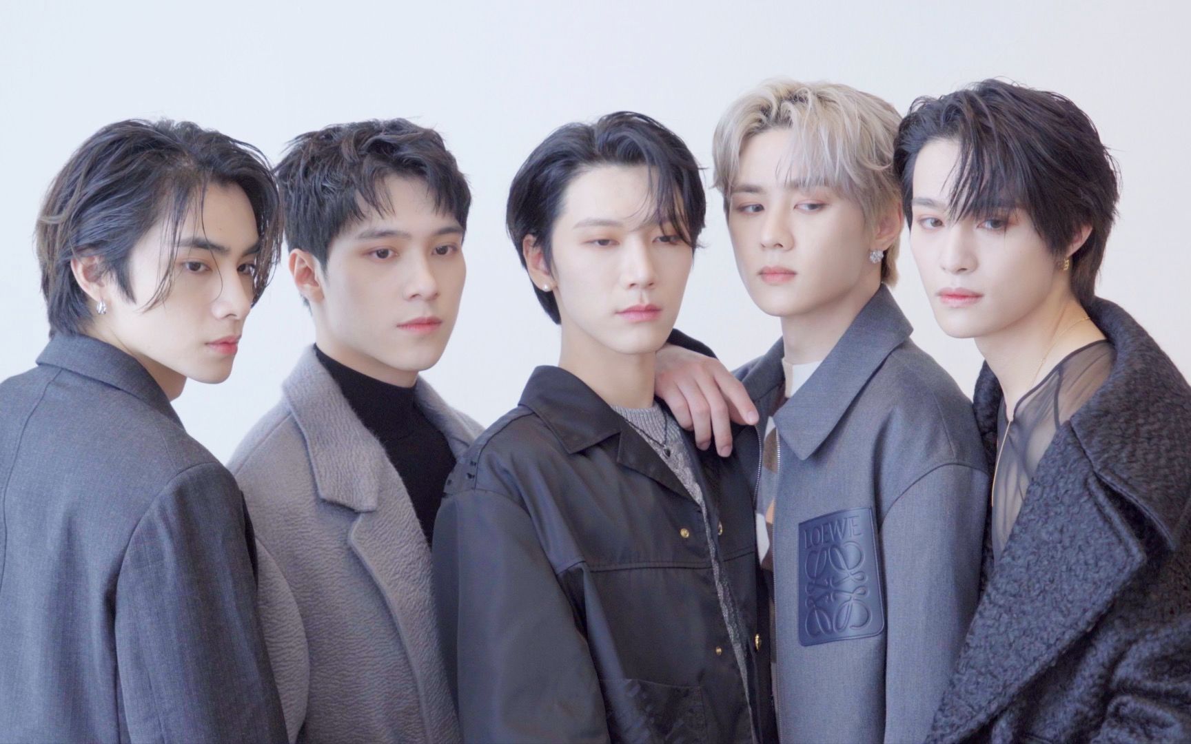 【威神V/WayV】今日风格：前卫摩登😎 | Praew Magazine Photoshoot Behind-WayV_official ...