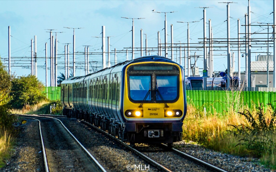 爱尔兰铁路Irish rail（Maynooth service） Broombridge出站（Connolly station方向）_哔哩哔 ...