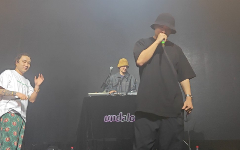 【街上的宝剑南京】想要克敌制胜 《5 Min》内搞定 Dirty Moss/FAC-D12 - 视频下载 Video Downloader