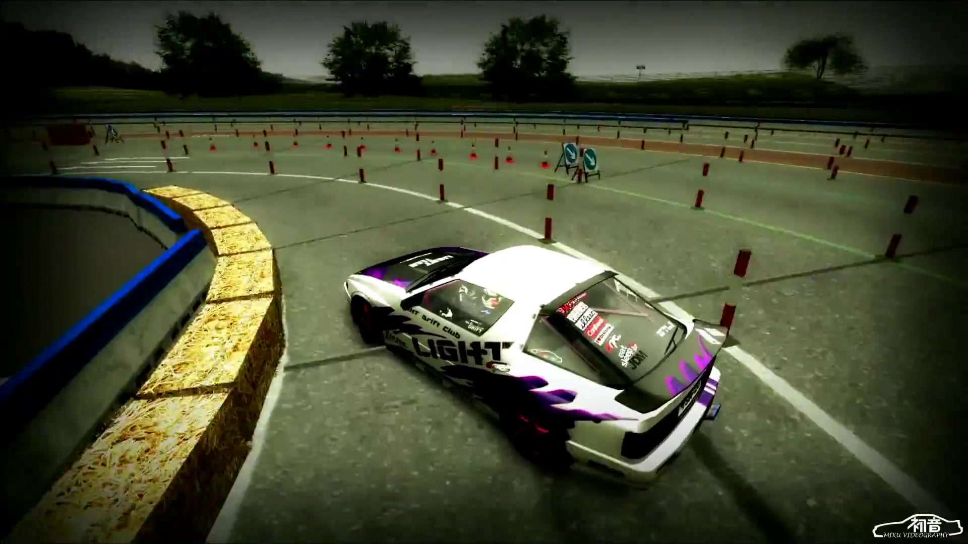 LFS - Perfect Drift?_哔哩哔哩 (゜-゜)つロ 干杯~-bilibili