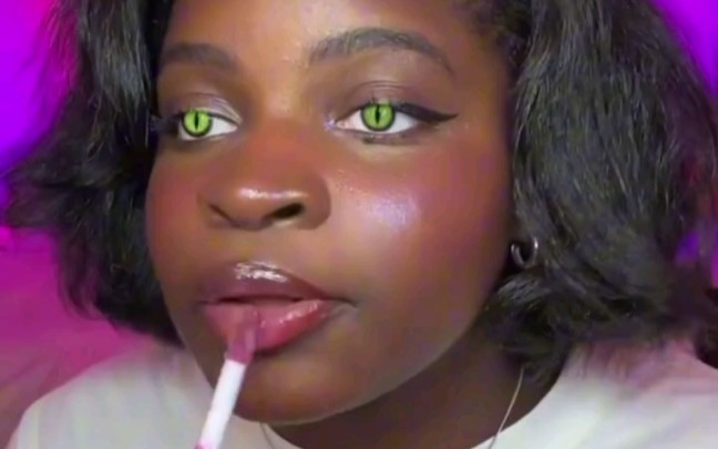 Daja助眠 扮演黑猫扒你头皮和喷你头发-戴佳ASMR-戴佳ASMR-哔哩哔哩视频