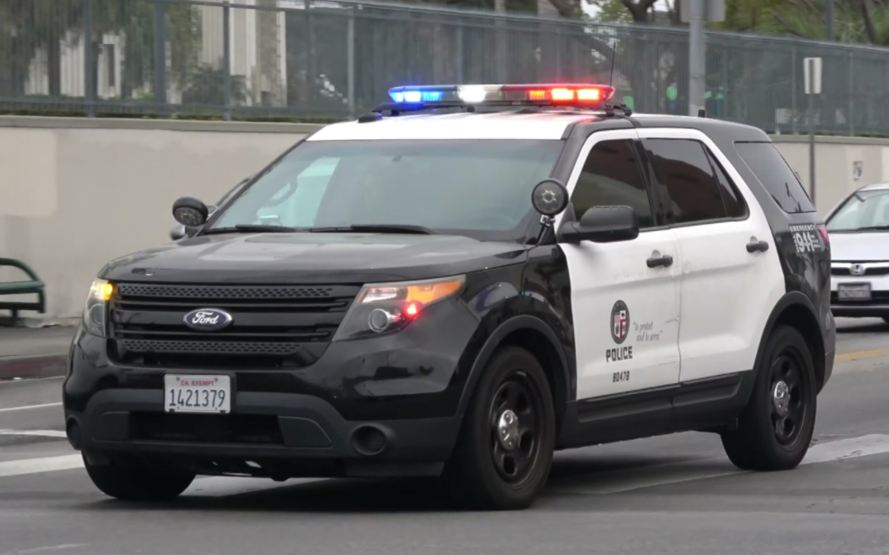 【LAPD】洛杉矶警察局Olympic分局(20) 福特探险者警车Code3出警街拍_哔哩哔哩_bilibili