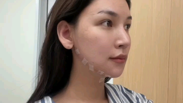 Ts李智贤 | 突然感觉自己有点帅