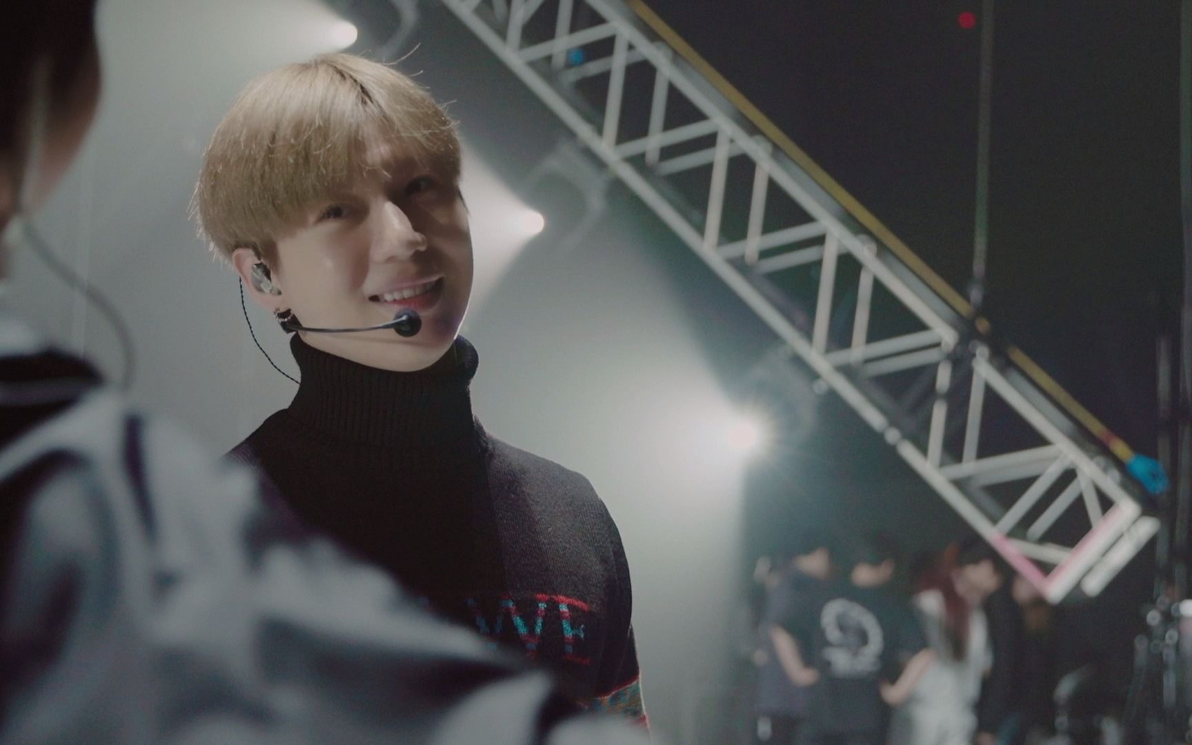 【泰民】跨年演唱会后台花絮 Behind The Scenes of TAEMIN 2ND CONCERT [T1001101] in ...