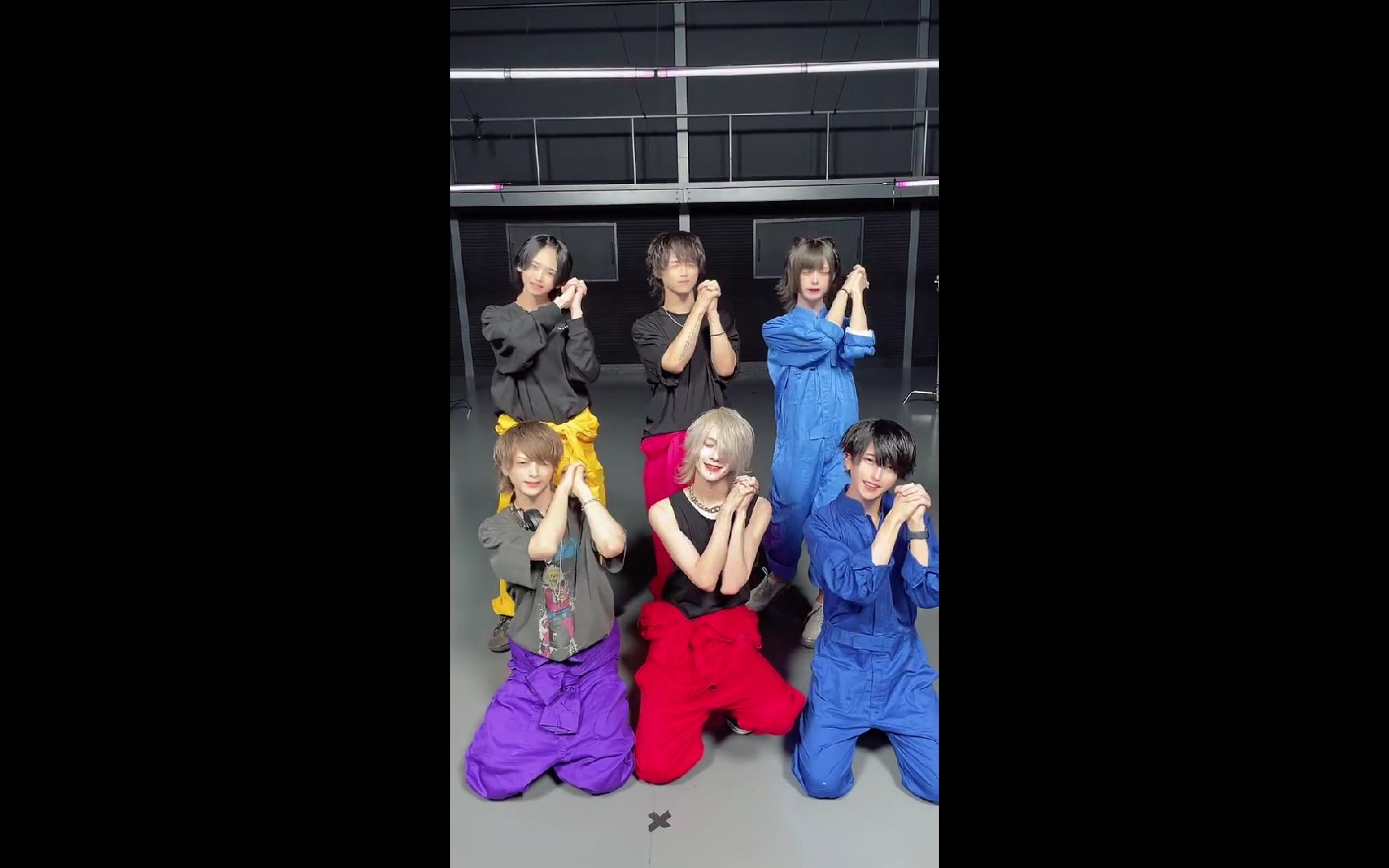 【TikTok帅哥】日本地下偶像团体Yumekui Neon - ばたんきゅー充電中【夢喰NEON】_哔哩哔哩_bilibili