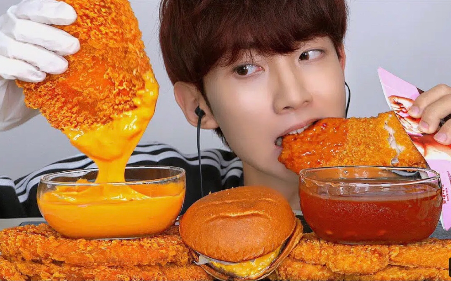 【JaeYeol】 台湾炸鸡排+芝士酱辣酱_哔哩哔哩_bilibili