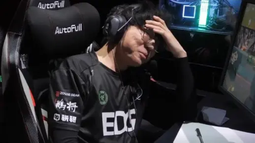 EDG教练蚌埠住了，杰尼卢克互相喂饭_哔哩哔哩bilibili_VALORANT