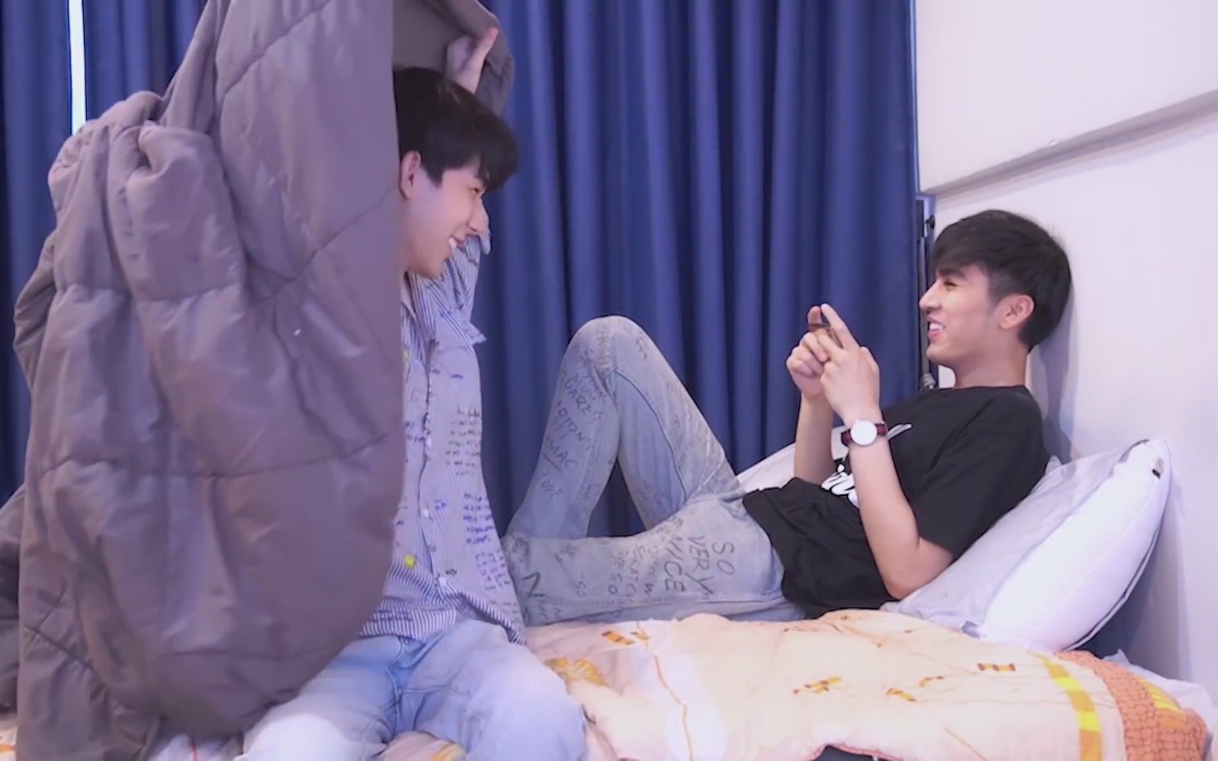 【中字】20200328 BozzNuster 整過頭男友生氣啦 渾身乏術地取悅他_哔哩哔哩_bilibili