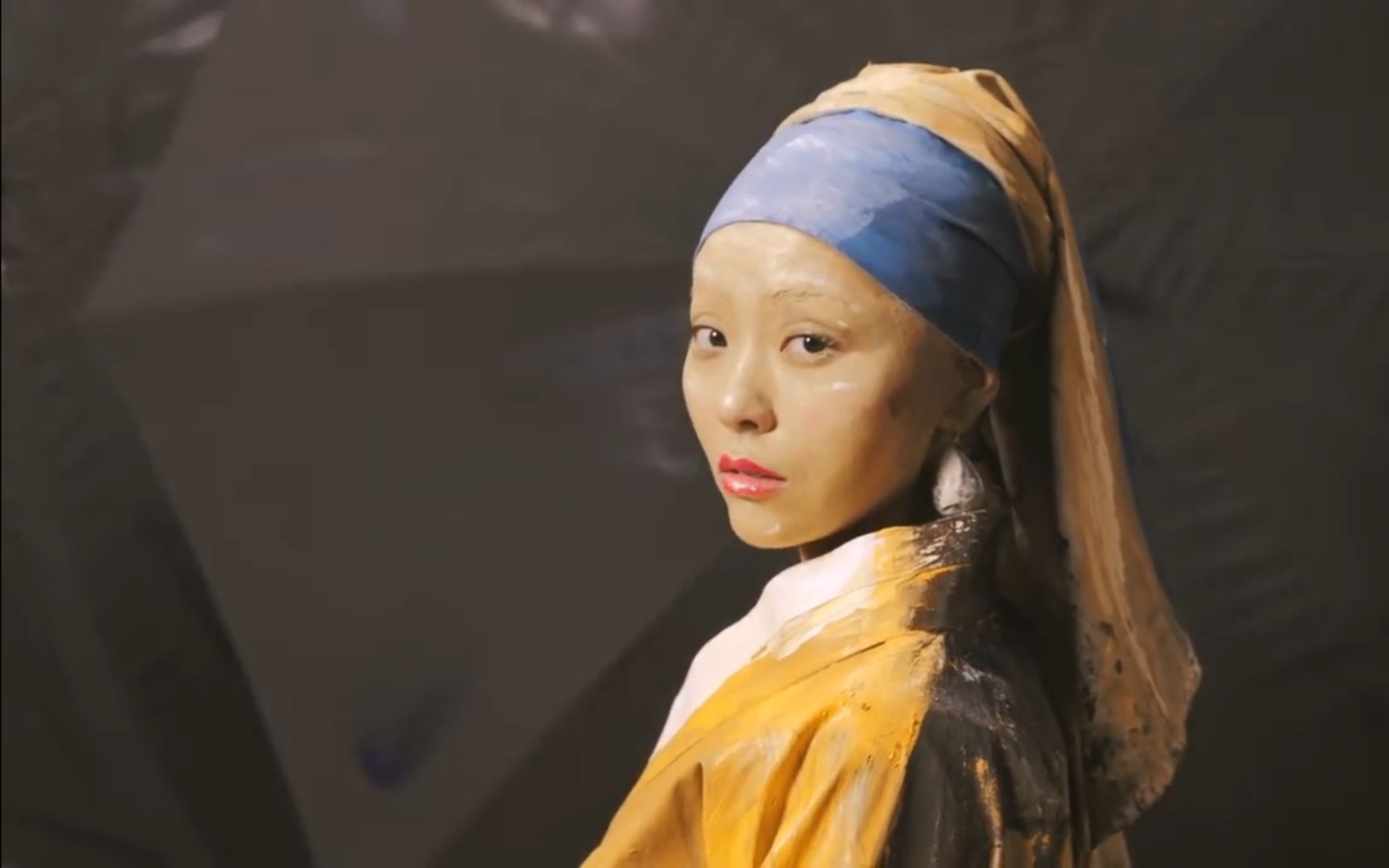 【张靓颖】Dust My Shoulders Off MV 中英字幕_哔哩哔哩_bilibili