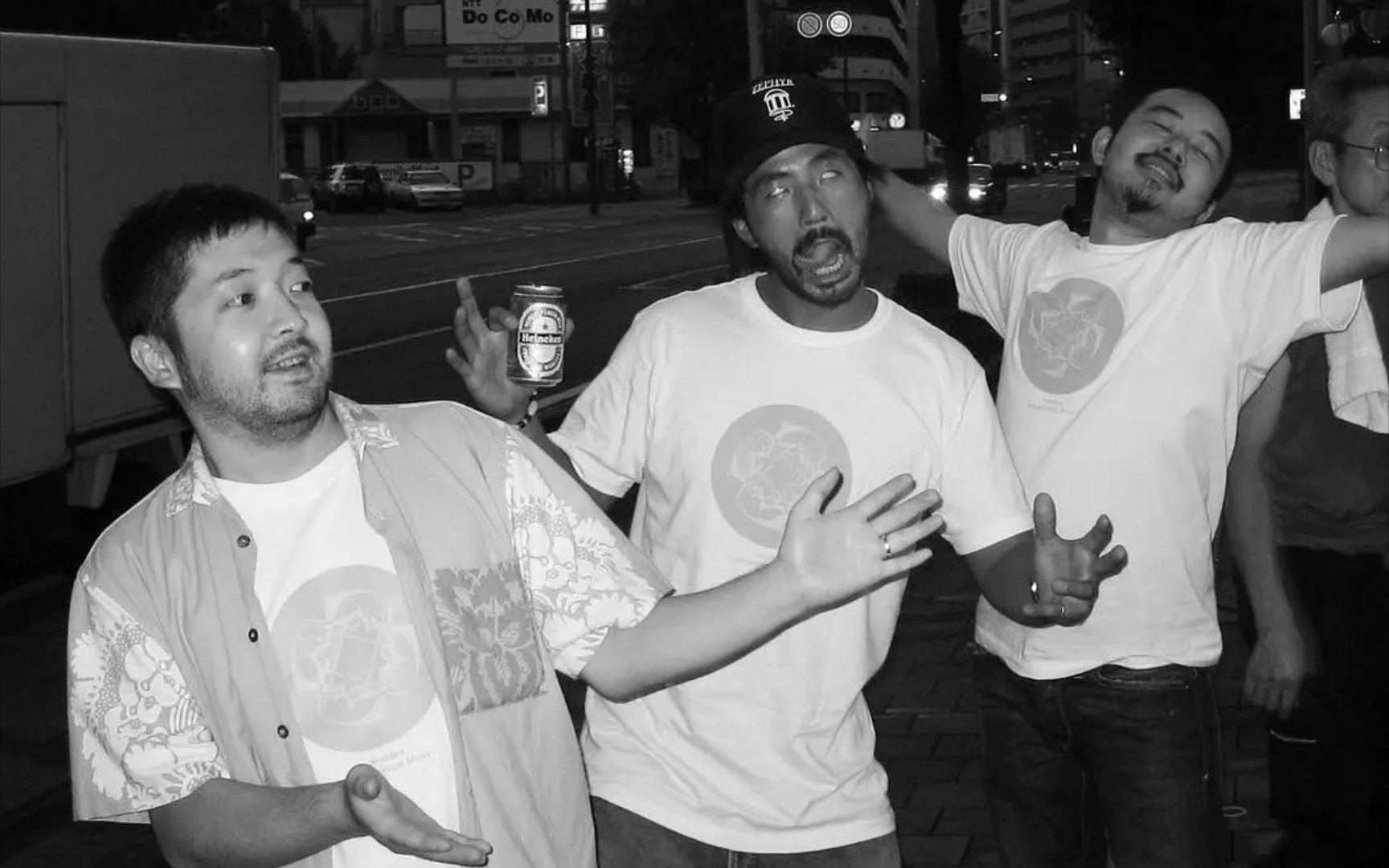 享受这羽毛的斑斓•Feather feat. Cise Starr & Akin-梦幻的freend-梦幻的freend-哔哩哔哩视频