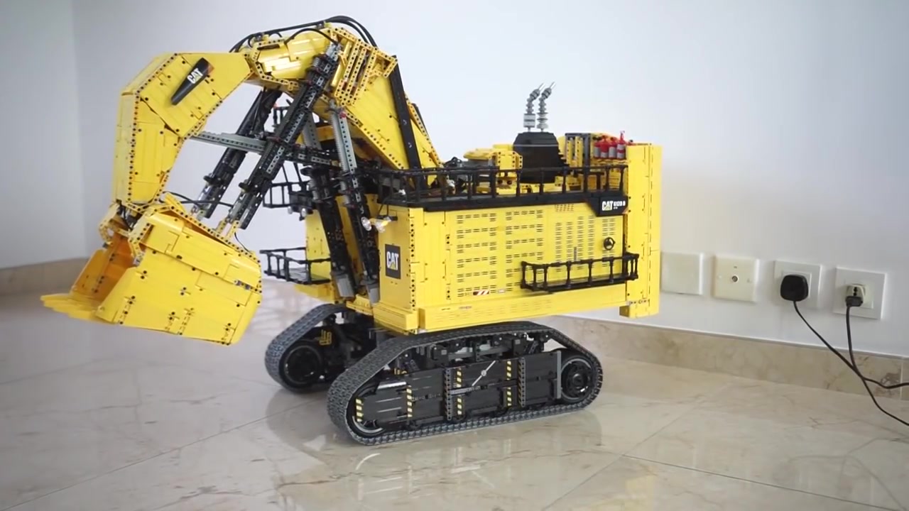 【乐高】CAT 6120B 超重型挖掘机 [720p]_哔哩哔哩 (゜-゜)つロ 干杯~-bilibili