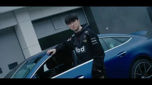 奔驰紧跟时事！发布Faker和Oner相关2025 AMG 体验预告片_哔哩哔哩_bilibili