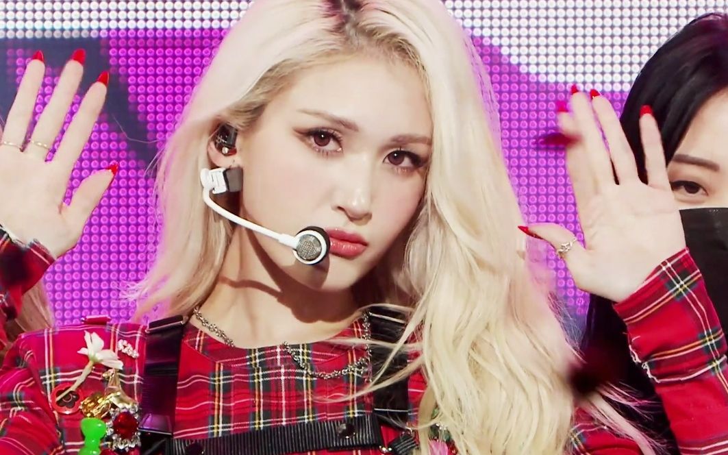 SOMI最新回归曲XOXO 211113打歌舞台_哔哩哔哩_bilibili