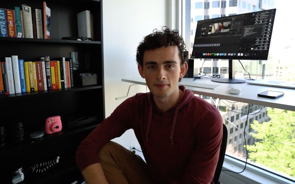 【中英字幕】哈佛学霸John Fish分享好用的电子产品/设备和应用程序&文具用品 带你参观蒙特利尔的新公寓_哔哩哔哩_bilibili