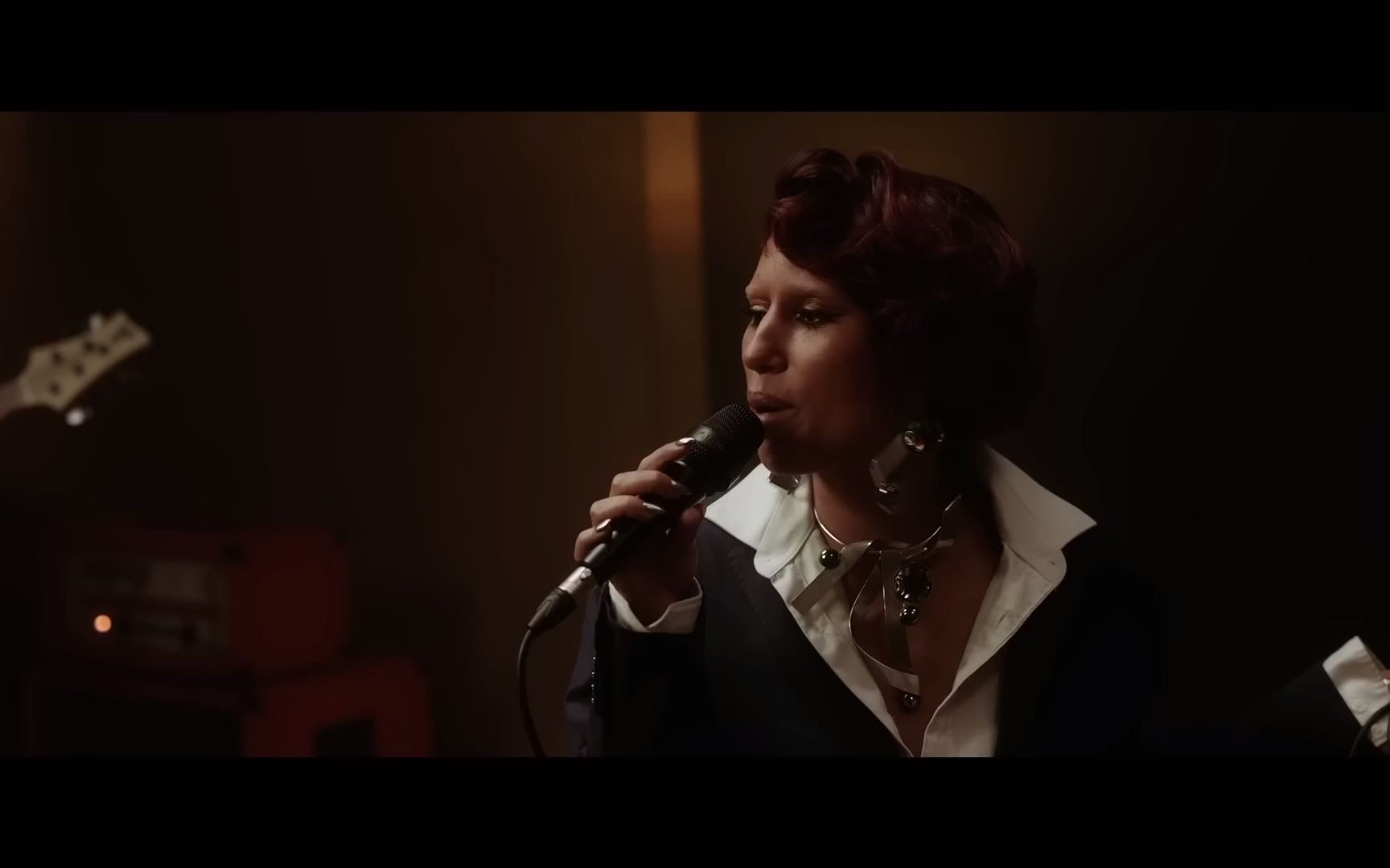 RAYE《The Thrill Is Gone》(Live at Metropolis Studios) 1080P-bilibili(B站 ...