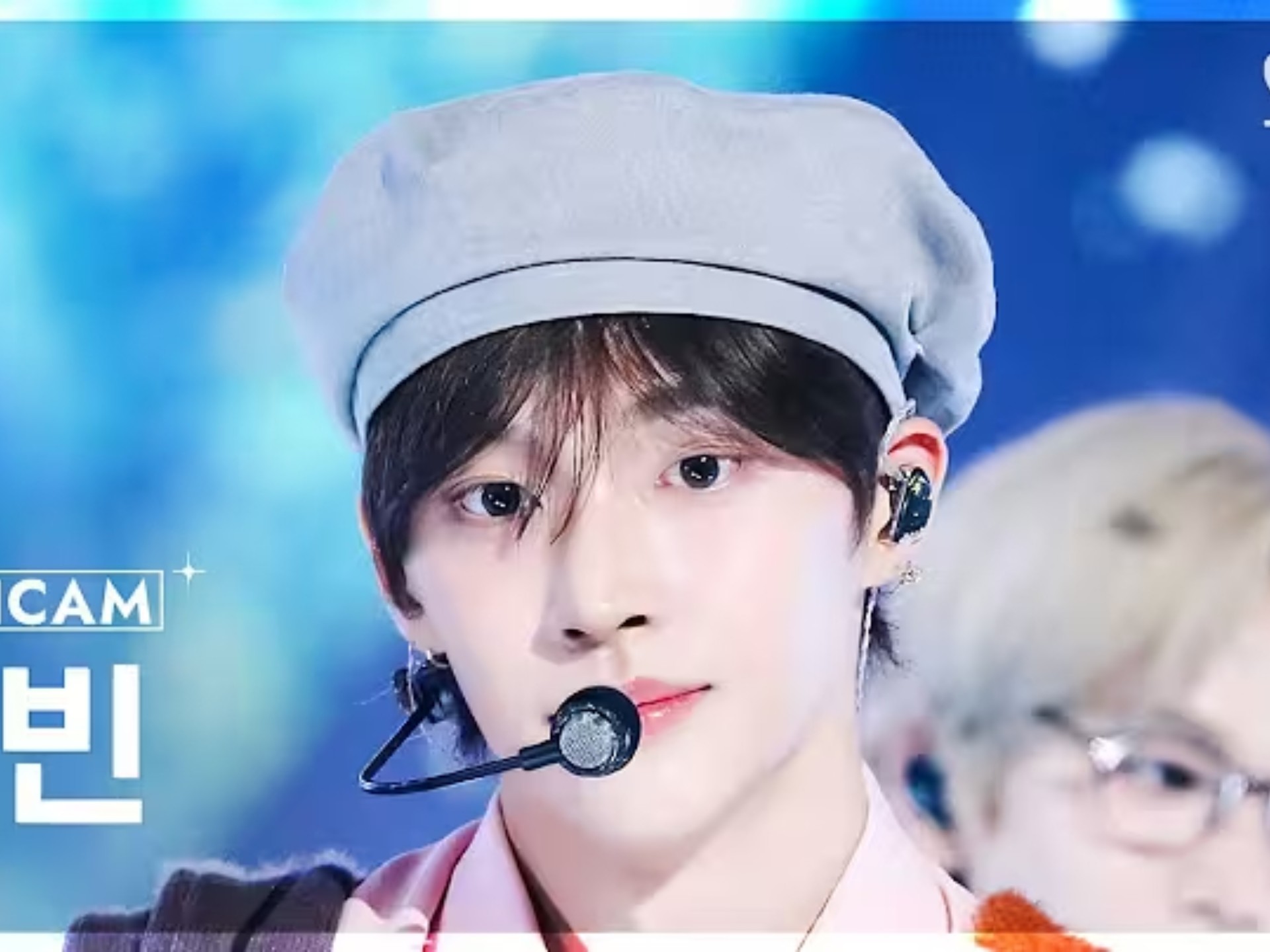 朴元彬《Fly Up》0601人歌4K竖版直拍-Cissq-直拍-哔哩哔哩视频