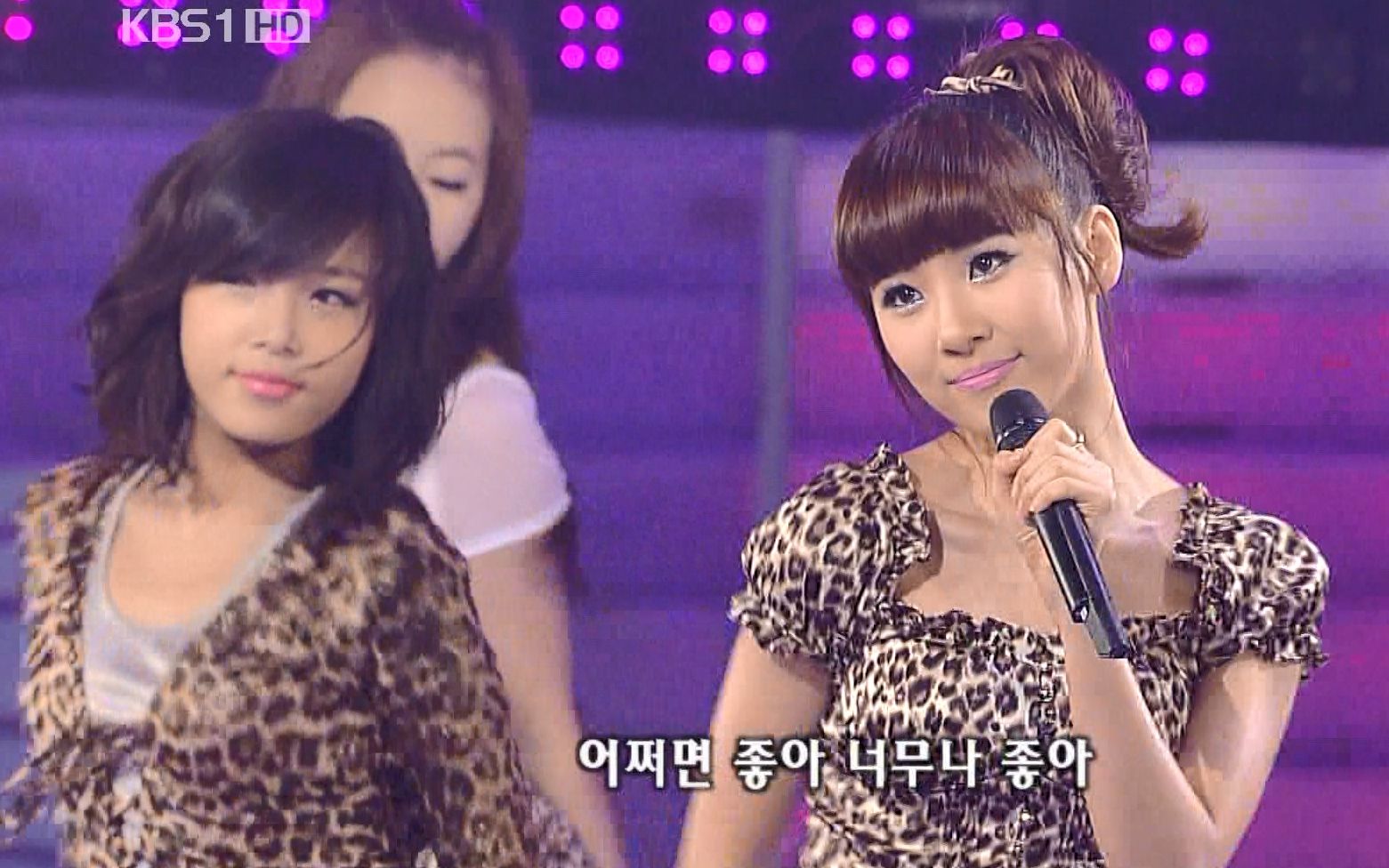 KPOP考古 进来认人 Wonder Girls So Hot + Tell Me 080713 公开音乐会 现场_哔哩哔哩_bilibili