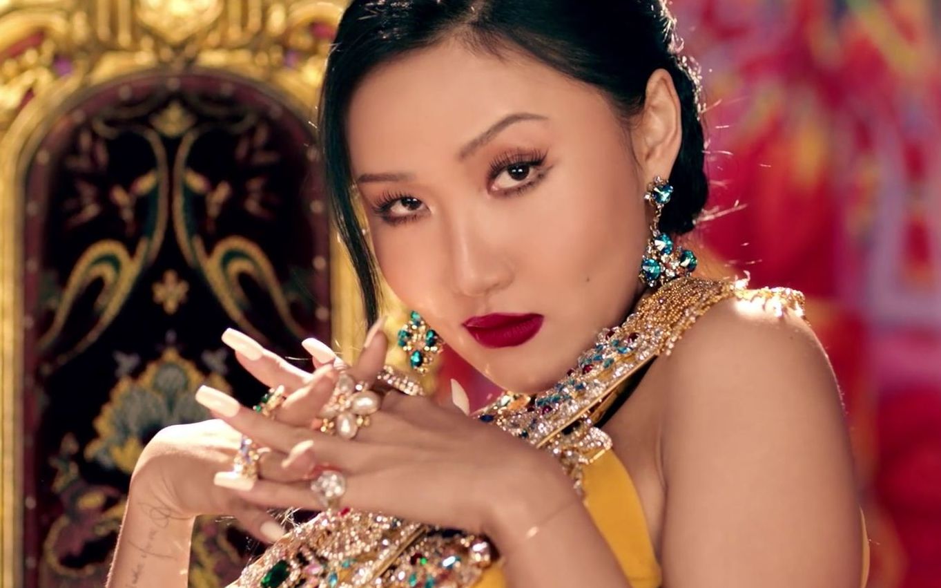 从出道就被骂“丑”，6年后却用神曲《Maria》逆袭！网友：竟然是她唱的？_哔哩哔哩_bilibili