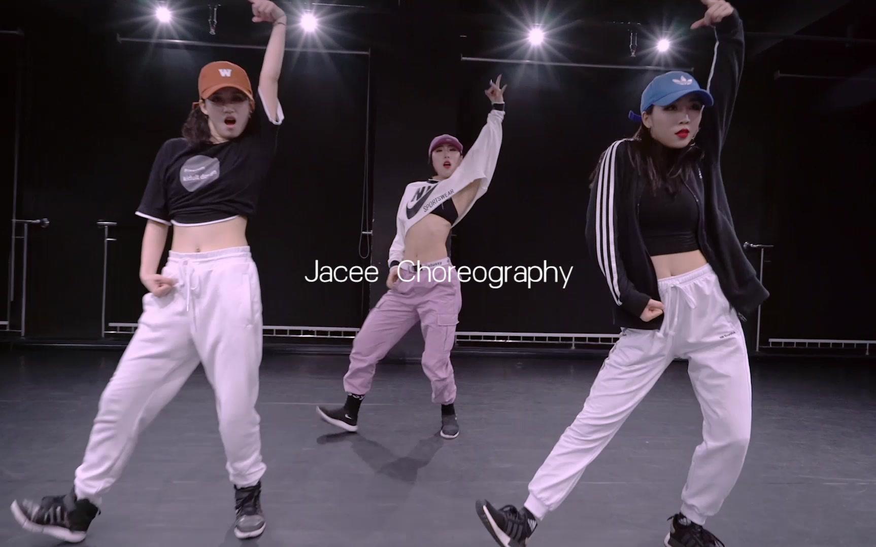 jacee个人资料-千图网