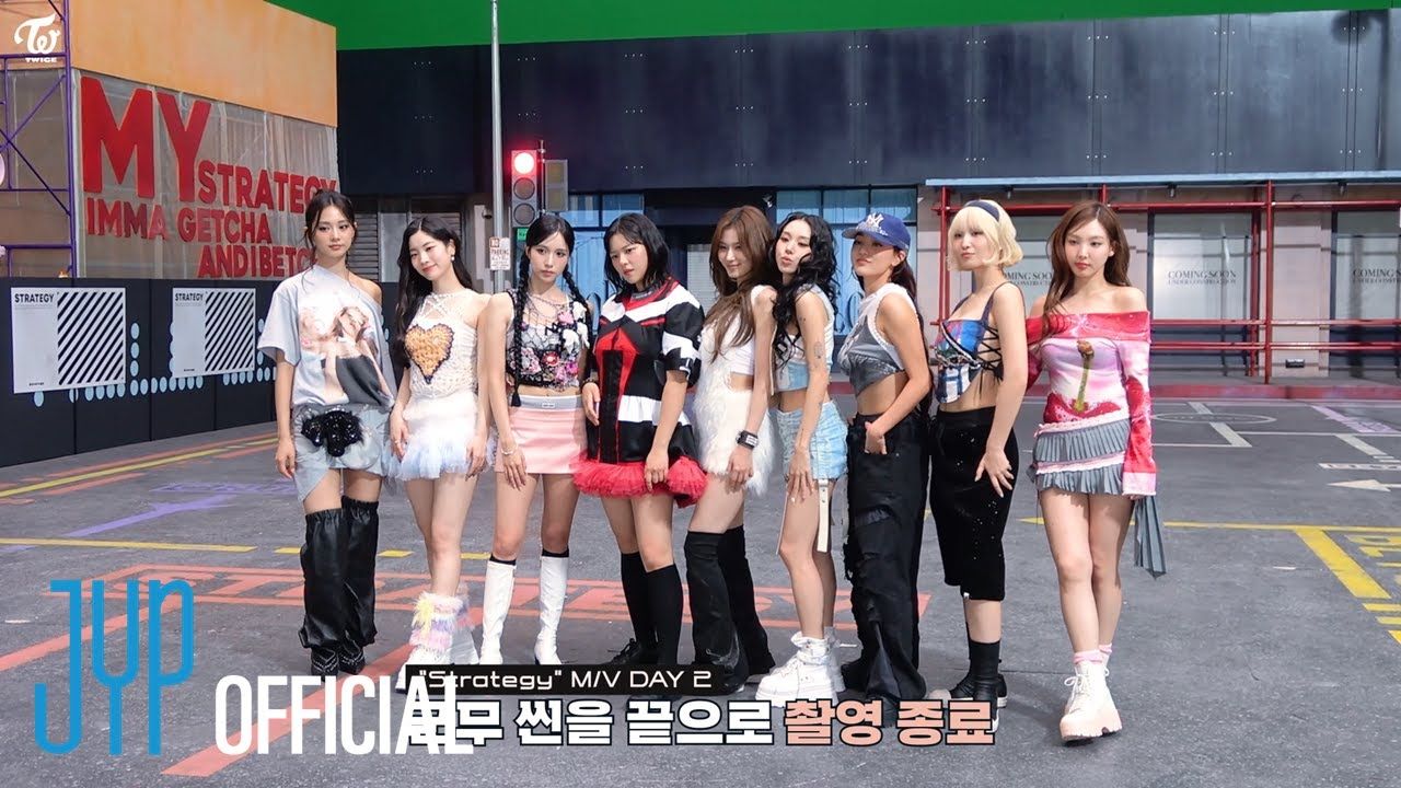 【TWICE 中字】TWICE “Strategy” MV拍摄花絮 EP.02-肝生肝死傻柴组-肝生肝死傻柴组-哔哩哔哩视频