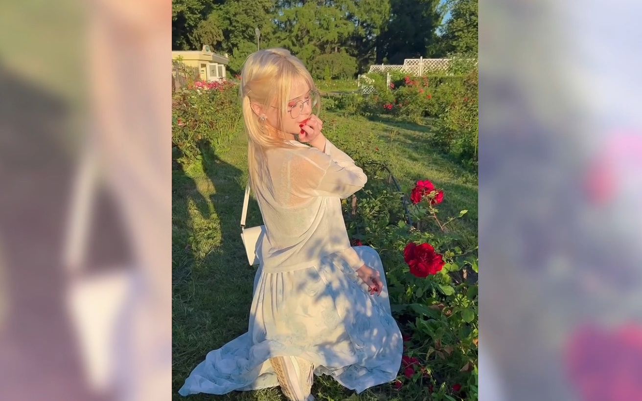 牵着我的手走过一个神奇的地方。˚˖𓍢ִ໋🌷͙֒ ˚-LENivayaAya_爱雅-LENivayaAya_爱雅-哔哩哔哩视频