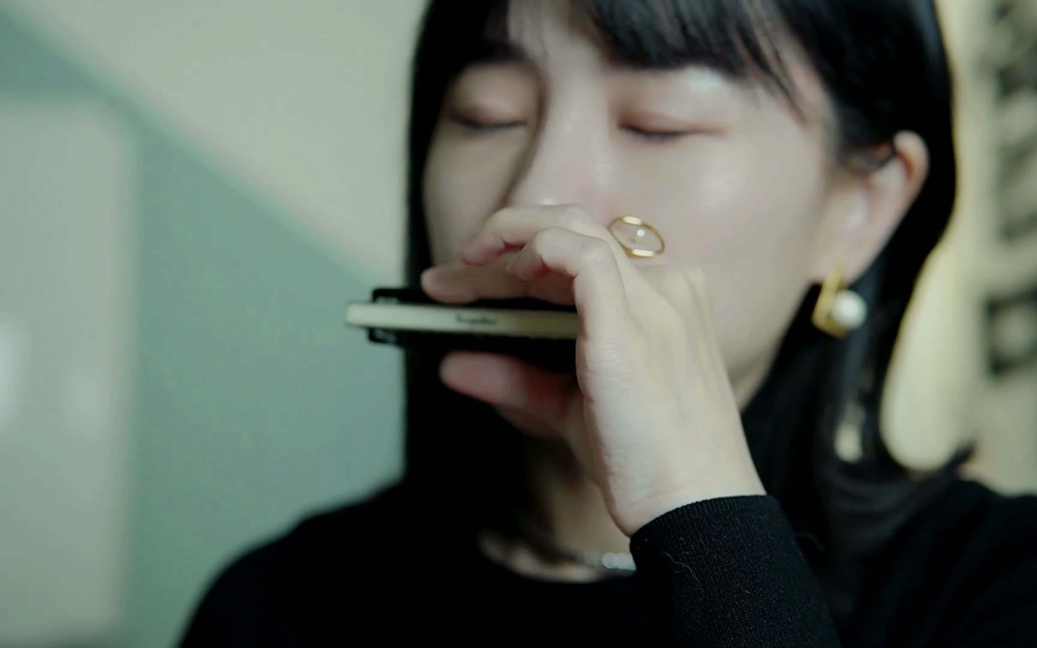 口琴Harmonica演奏《Improvisation in Cm》 你也喜欢巴西口琴女神Indiara Sfair吗？【吹口琴的小园园】_哔 ...