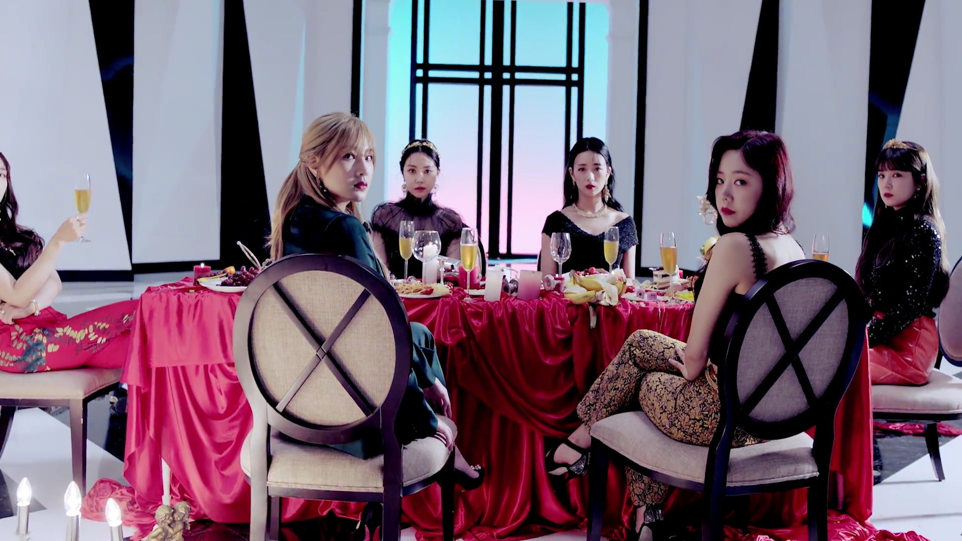 正式转型！Apink最新回归曲I'm so sick MV公开_哔哩哔哩_bilibili