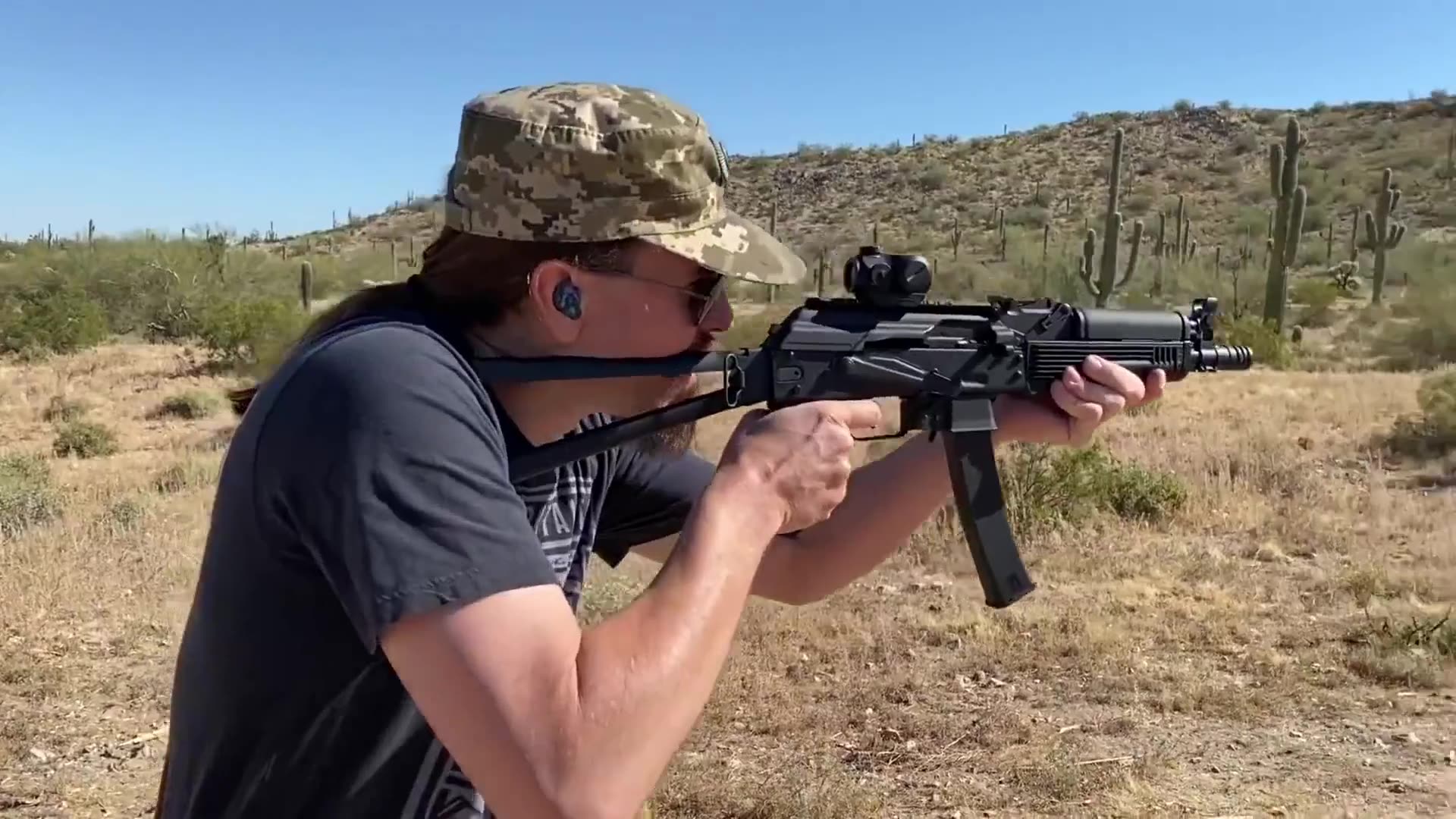 崭新的USA KP9卡宾枪，户外靶场射击测试，可靠性极高_哔哩哔哩_bilibili